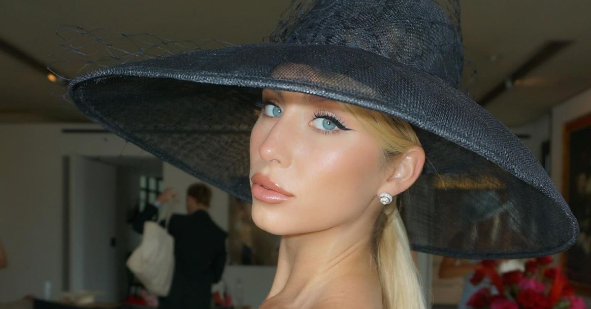 Alix Earle's Genius Hack for Dark Circles and Bags | Who What Wear