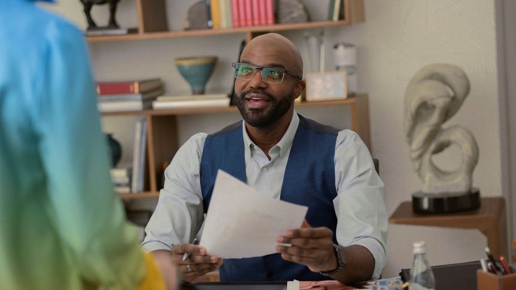 Hacks season 3 episode 2 recap: Deborah returns to late night | What to ...