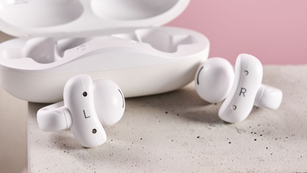 Happy Plugs Clip review: open earbuds with a low price and low-quality ...