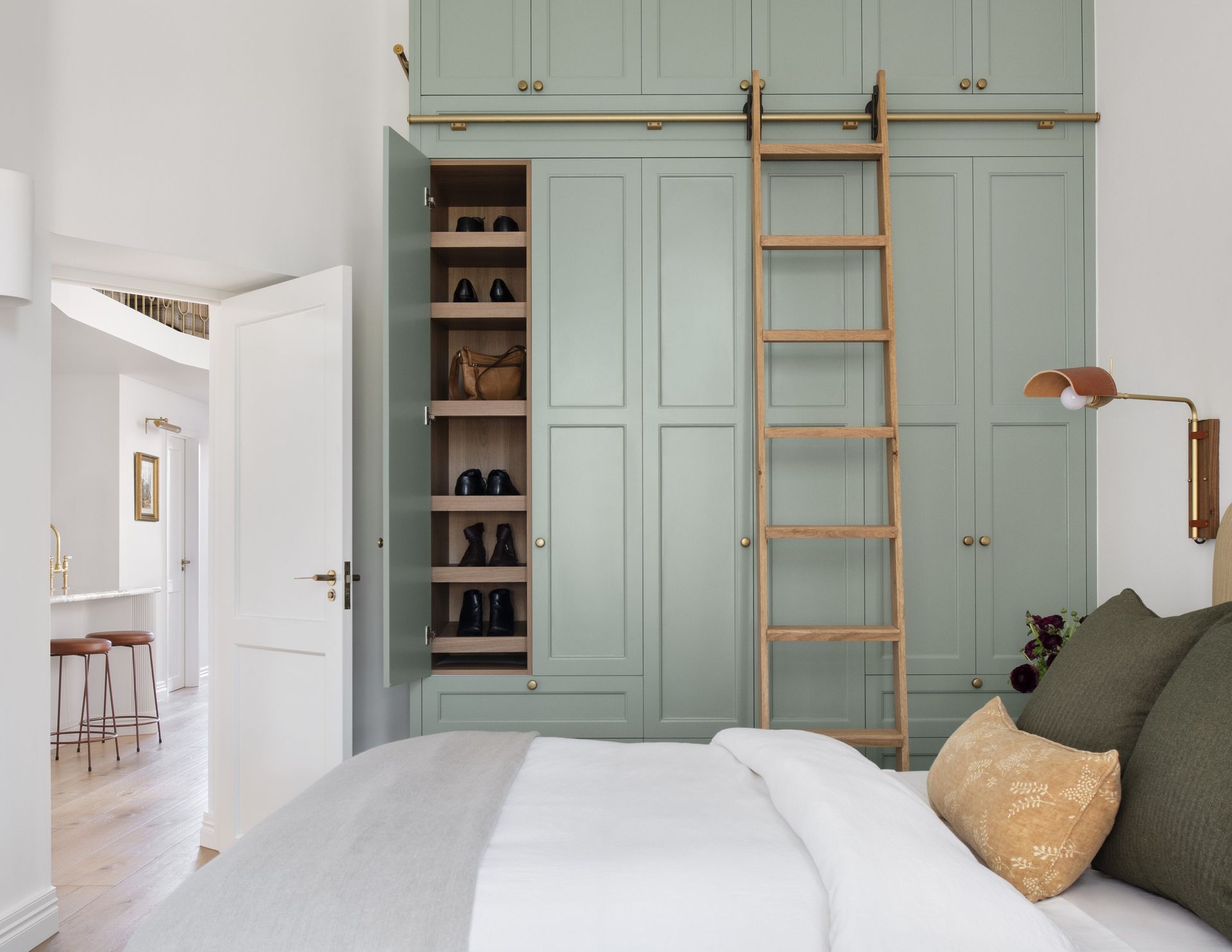 6 Easy Ways to Achieve the Perfect Feng Shui Bedroom Layout | Livingetc