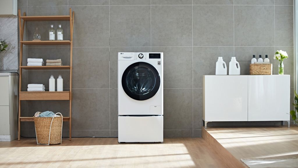 LG’s awesome new frontloading washing machine comes with added ...