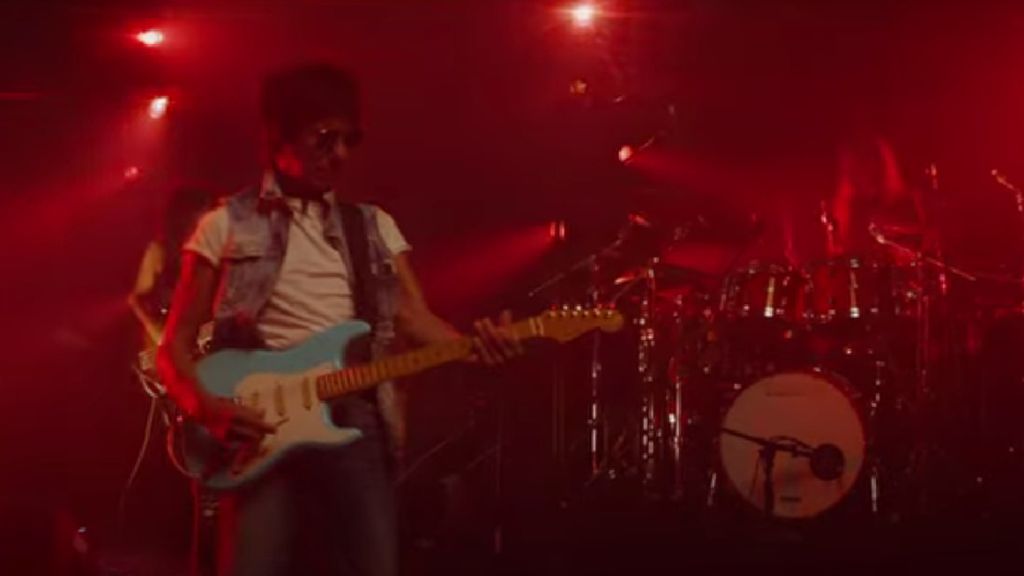 Watch Jeff Beck Perform “Rumble” in New Fender Video | GuitarPlayer