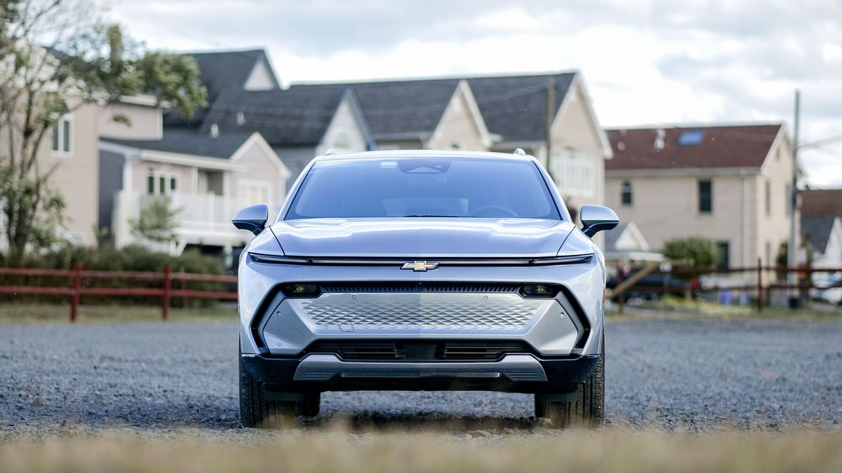 I drove a Chevrolet Equinox EV for a week — here's my pros and cons ...
