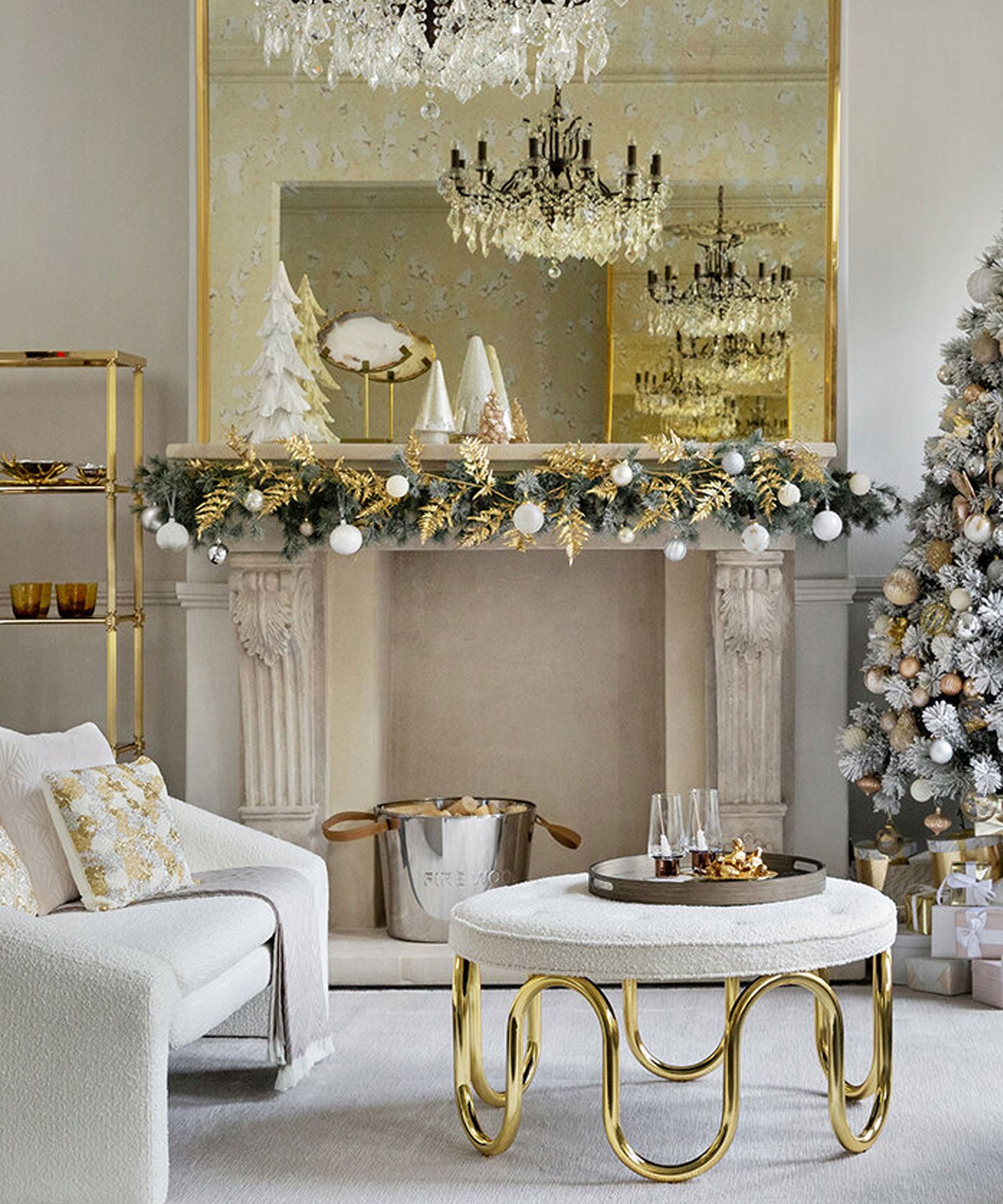 Christmas fireplace decor: 25 ways to a festive fireside