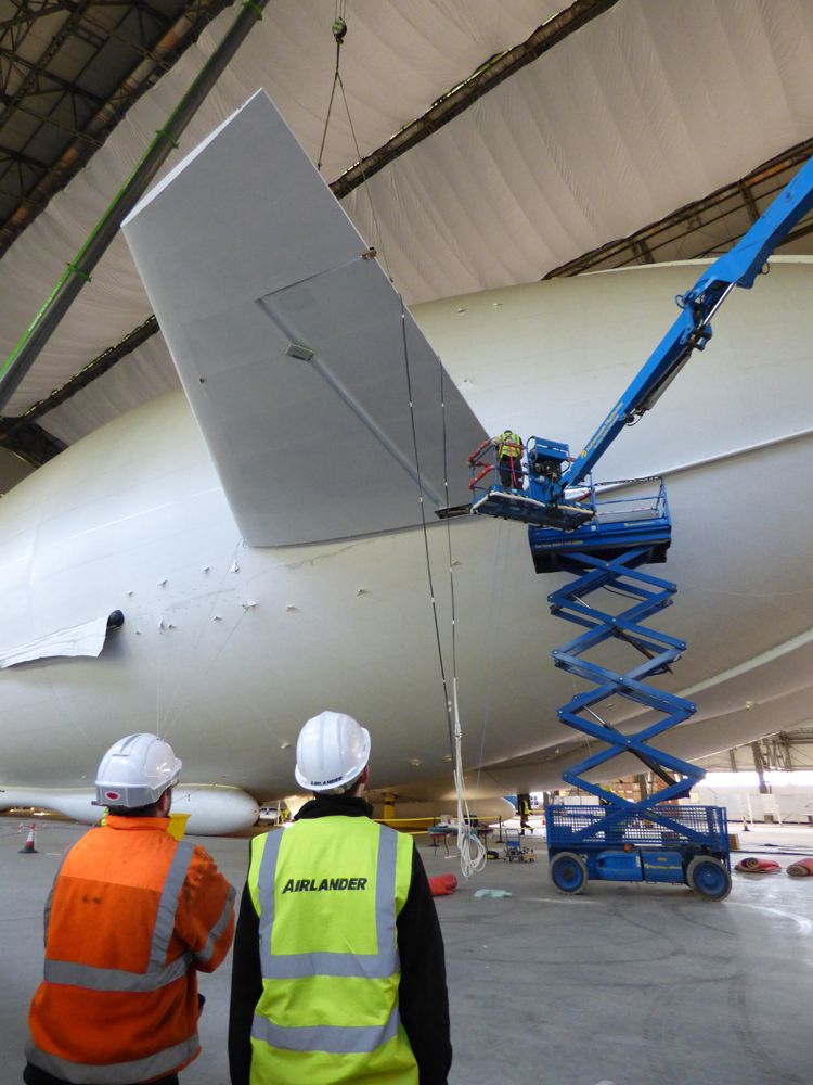 In Photos: Building the World’s Largest Airship (Airlander 10) | Live ...