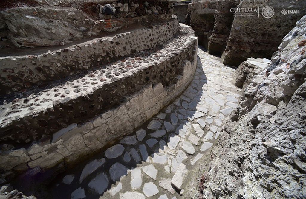 Aztec Temple in Mexico City Contains the Remains of Sacrificed Children ...