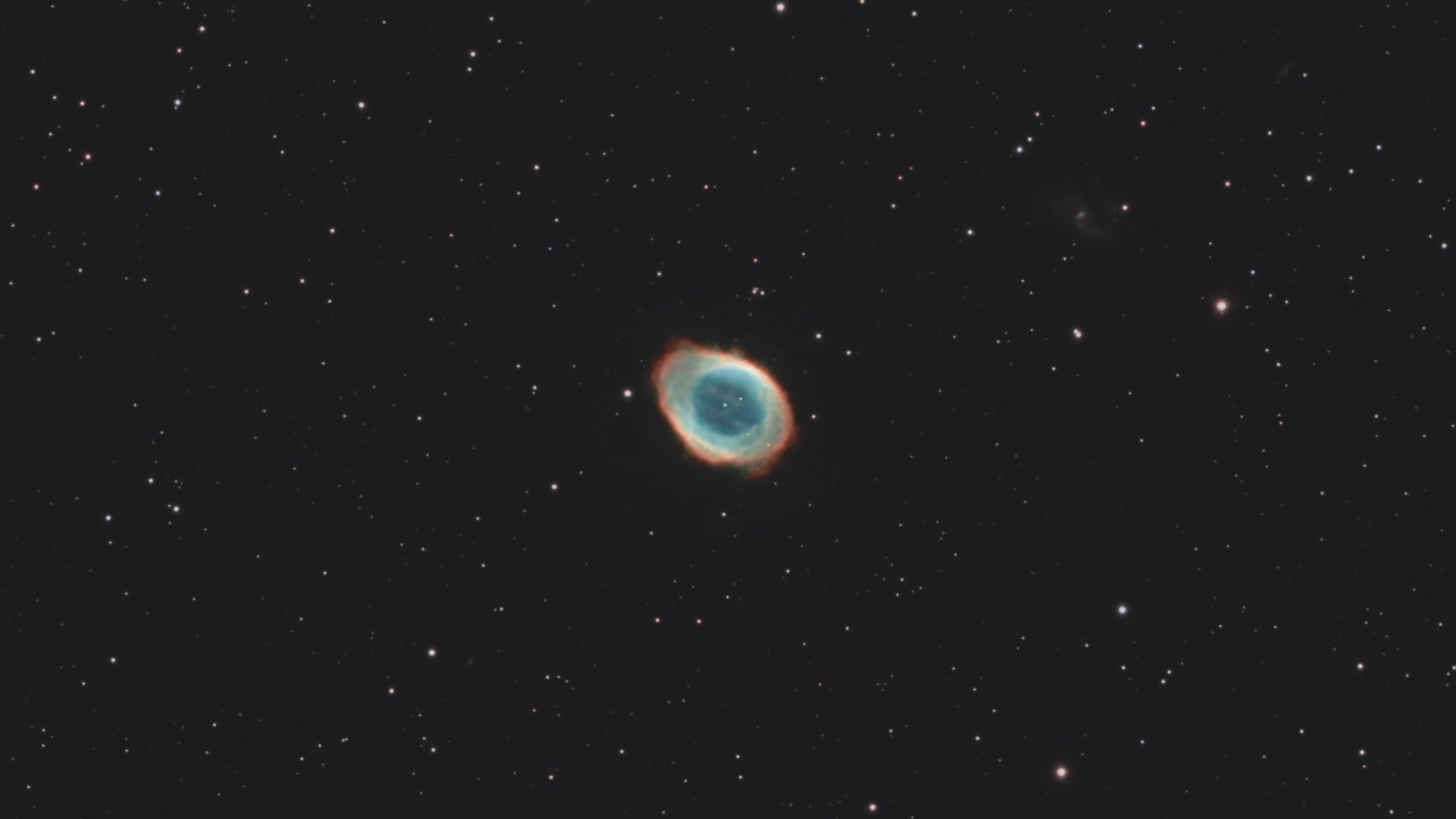 The gorgeous Ring Nebula makes a stunning skywatching sight this week ...