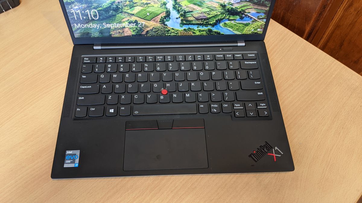 Lenovo ThinkPad X1 Carbon (Gen 9) Review: Even More Productivity ...