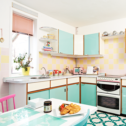 Vintage kitchen ideas | Ideal Home