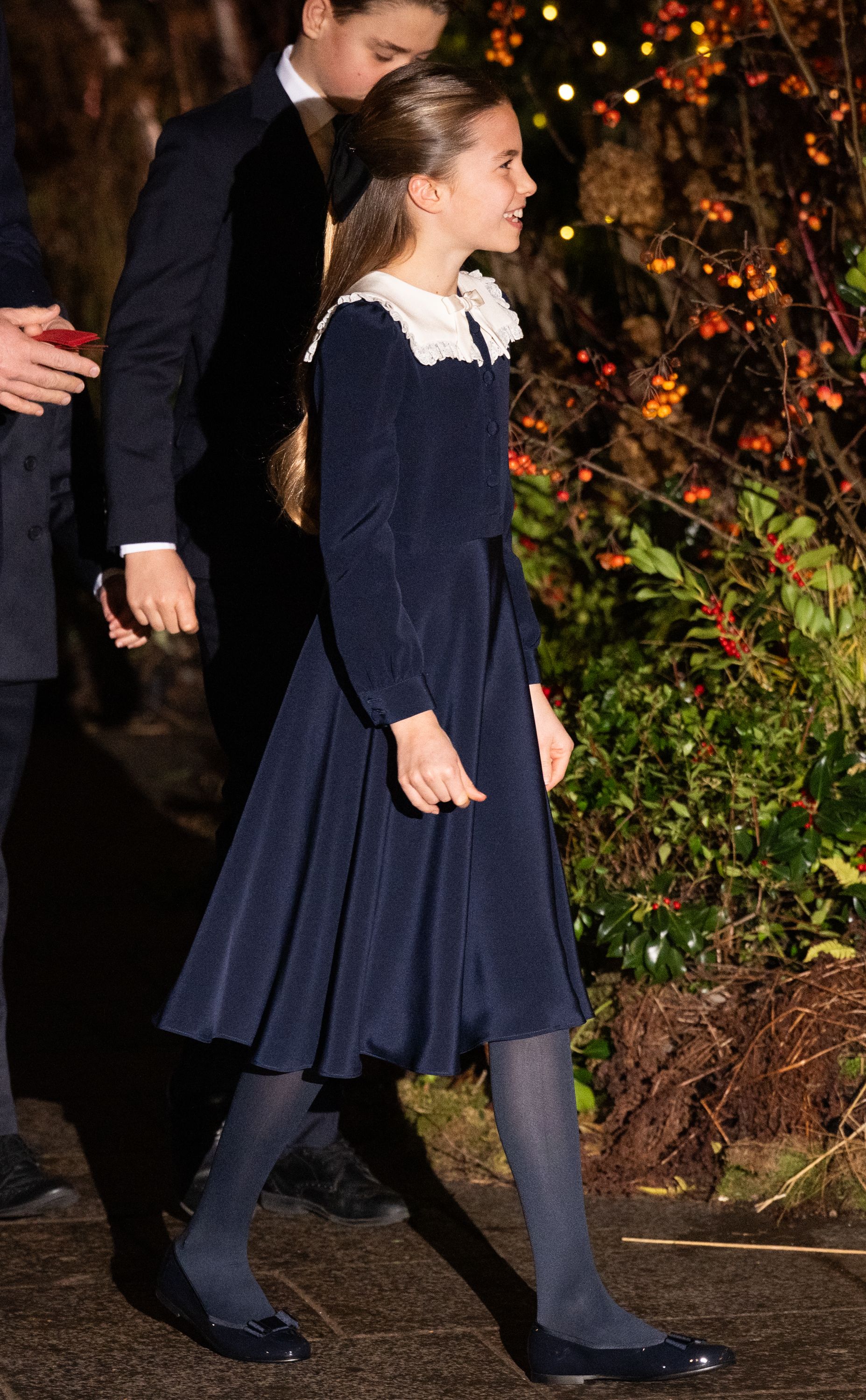 Princess Charlotte Ditches Her Favorite Maroon Coat For The First Time 6012