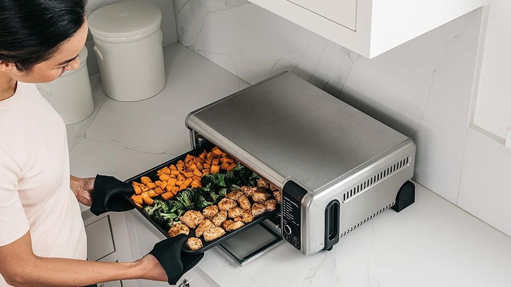 Ninja Foodi 8-in-1 Flip Mini Oven review: a compact cooker | Homes and ...
