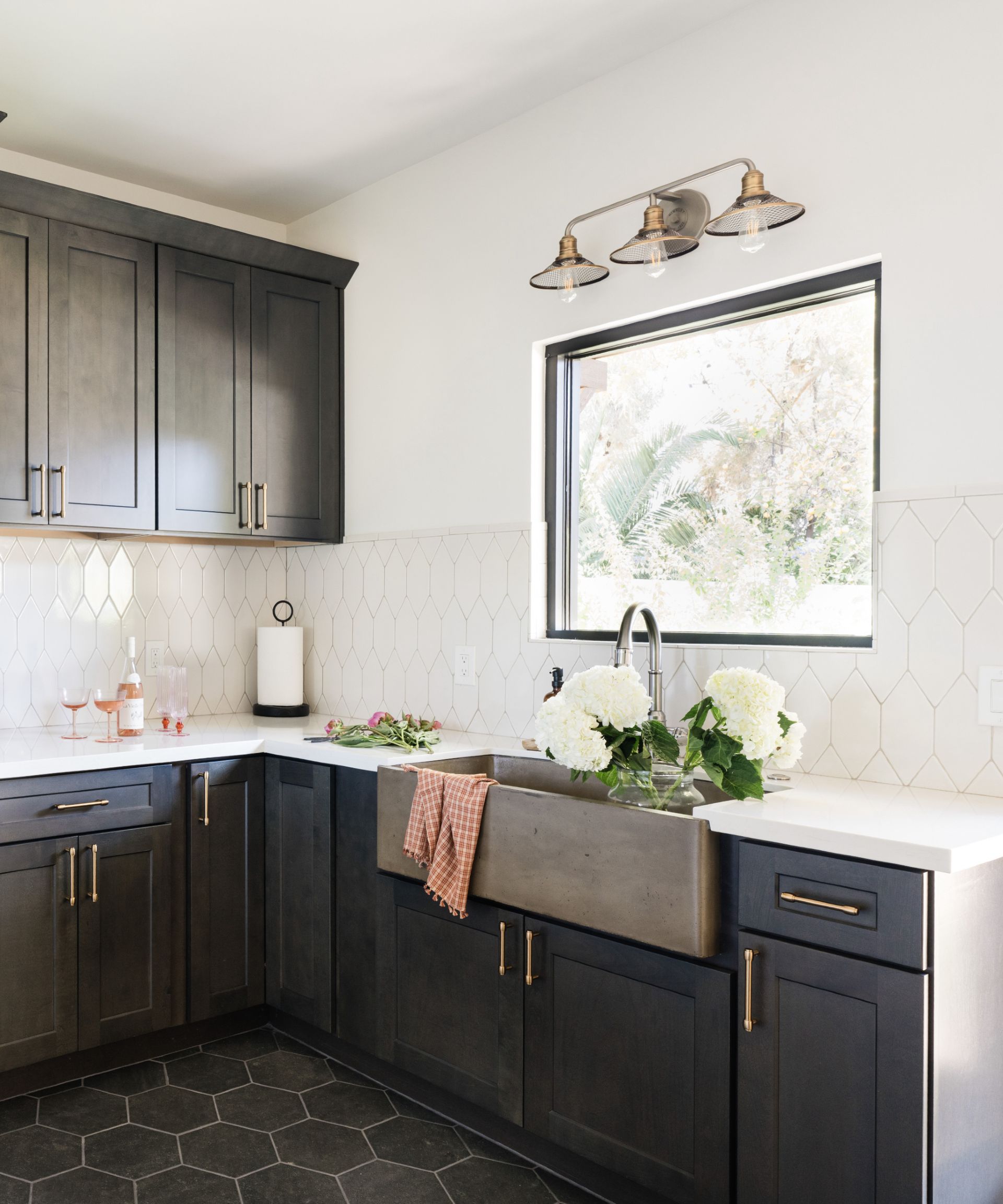 10 fabulous kitchen sink ideas to consider | Real Homes