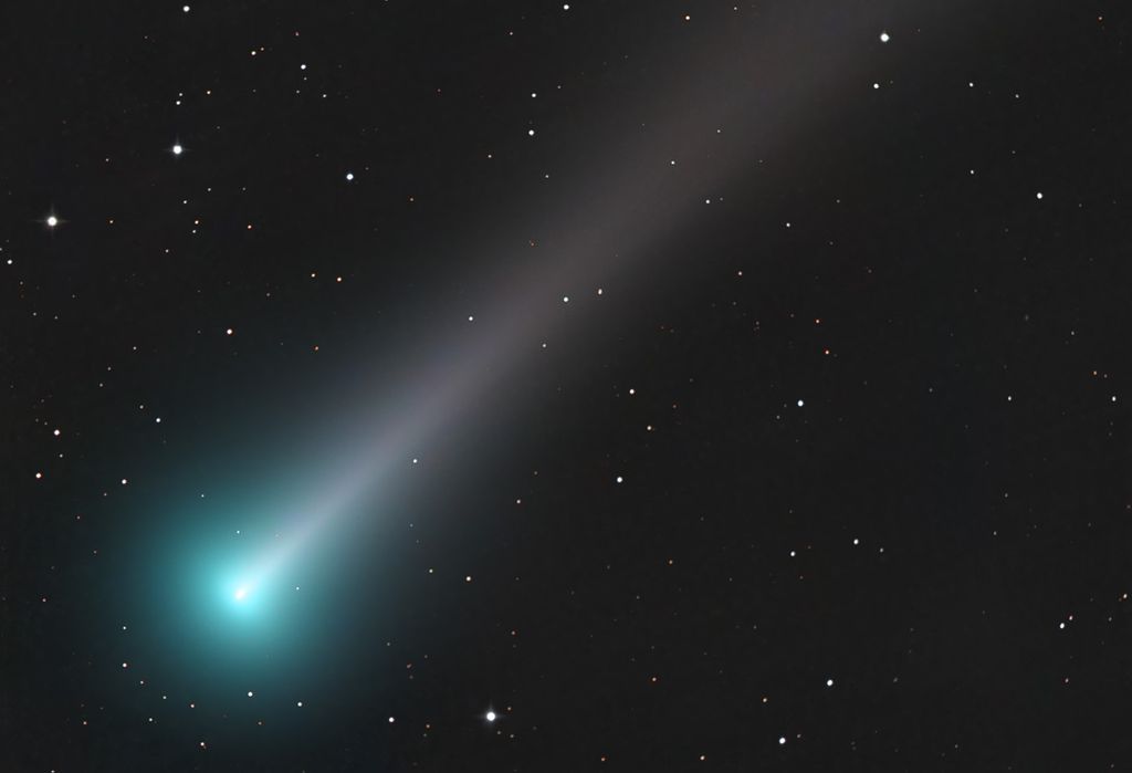 Brightening Comet Leonard may be visible without a telescope. Look near ...