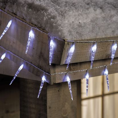 Aldi Christmas decorations – inflatable Santas are among the bargains ...