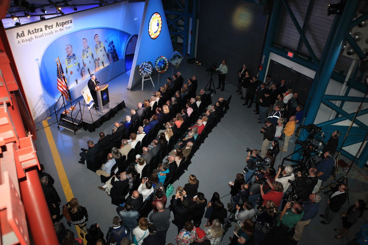 Remembering the Apollo 1 Crew: 'Ad Astra Per Aspera' Exhibit in ...