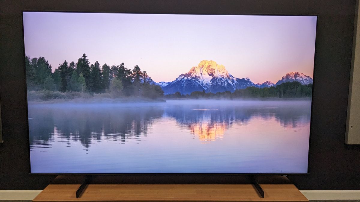 Samsung CU8000 review: a cheap 4K TV that looks premium, but you can ...