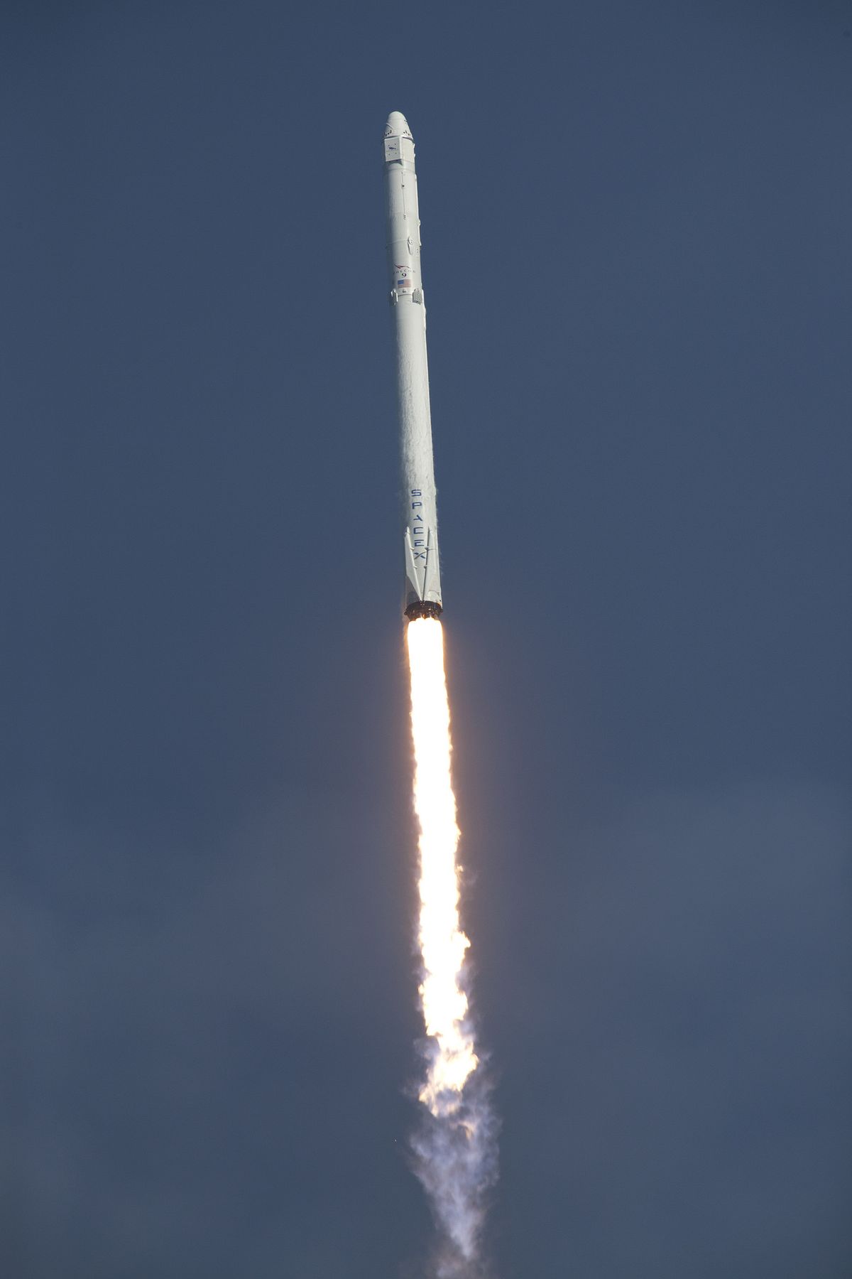 SpaceX's Dragon Soars As Its Rocket Lands: An Epic Spaceflight in ...