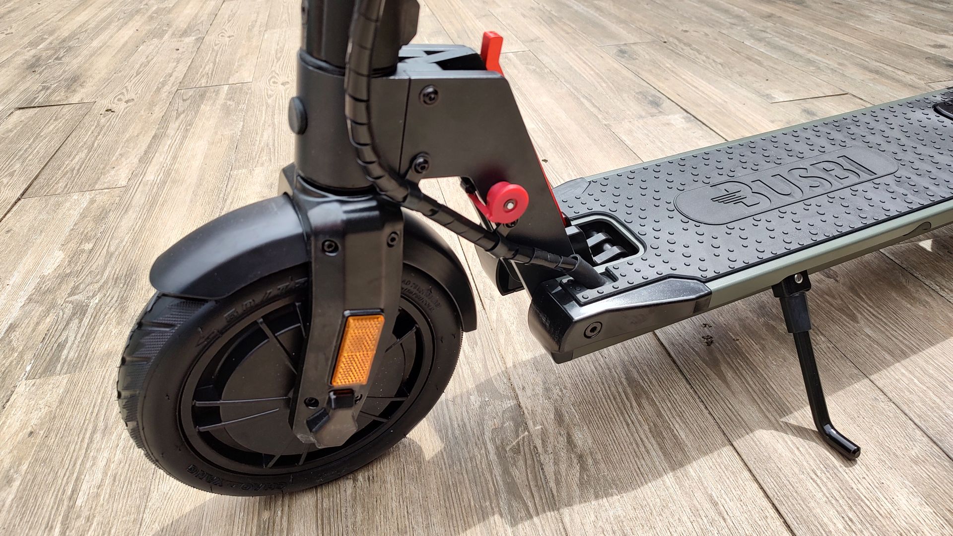 Busbi Wasp review: affordable e-scooter with zesty performance | T3