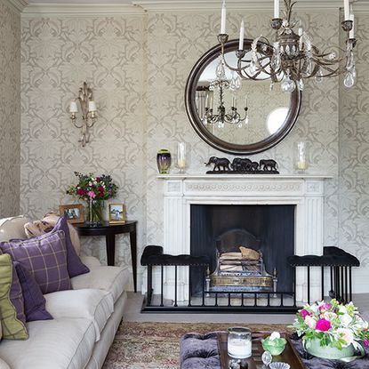 Take a tour of this refined Regency home | Ideal Home