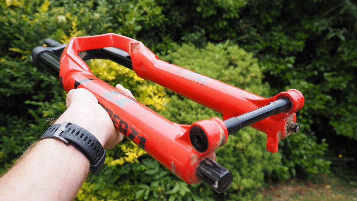 Mountain bike suspension forks explained | Bike Perfect