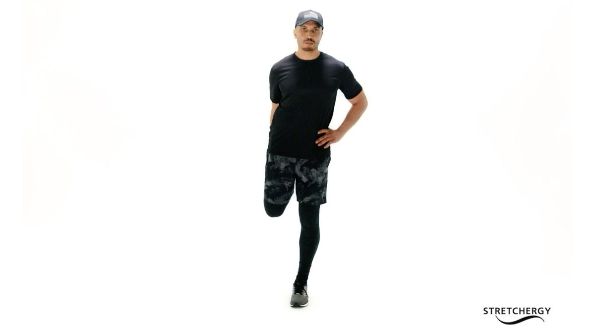 You just need 7 moves to stretch your whole lower body with this ...