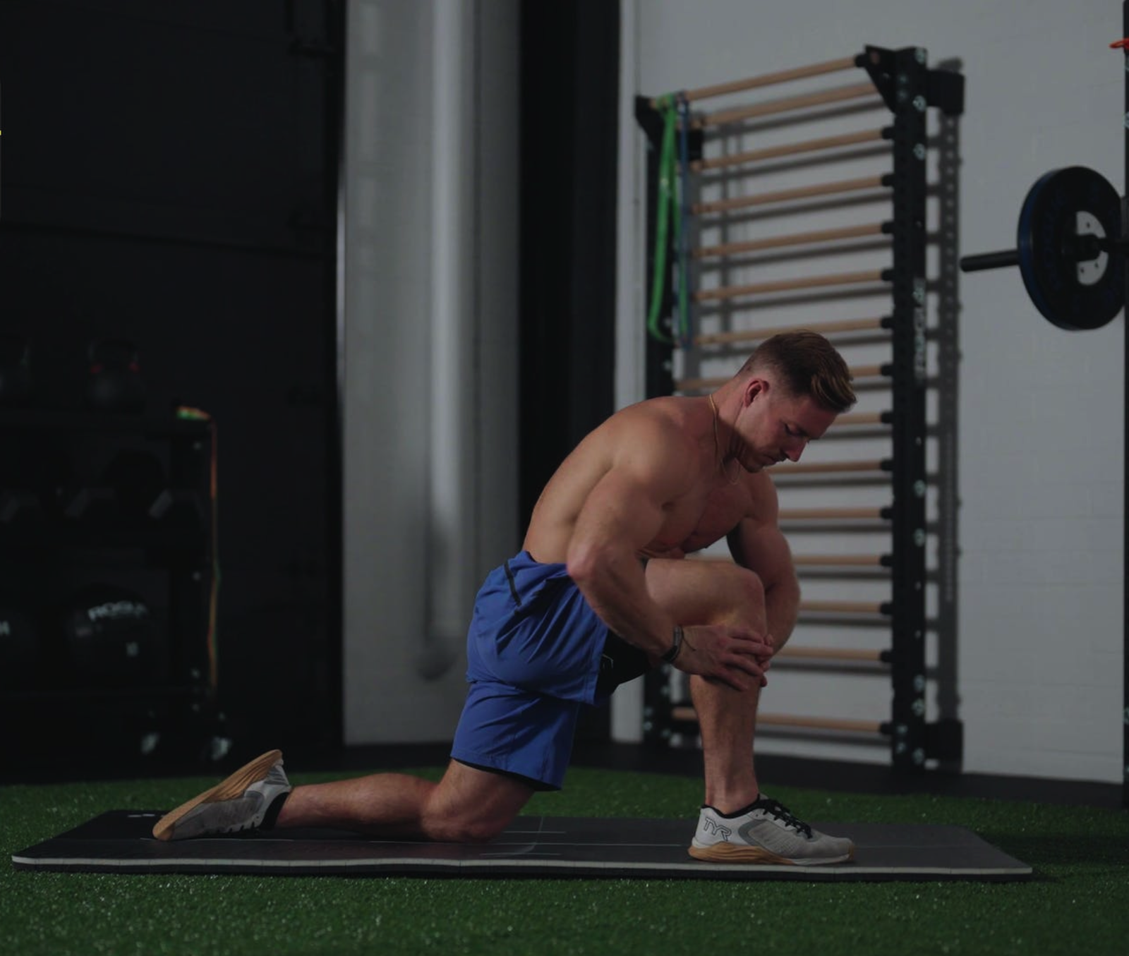 I used a five-move stretching routine to relieve knee pain, and the ...