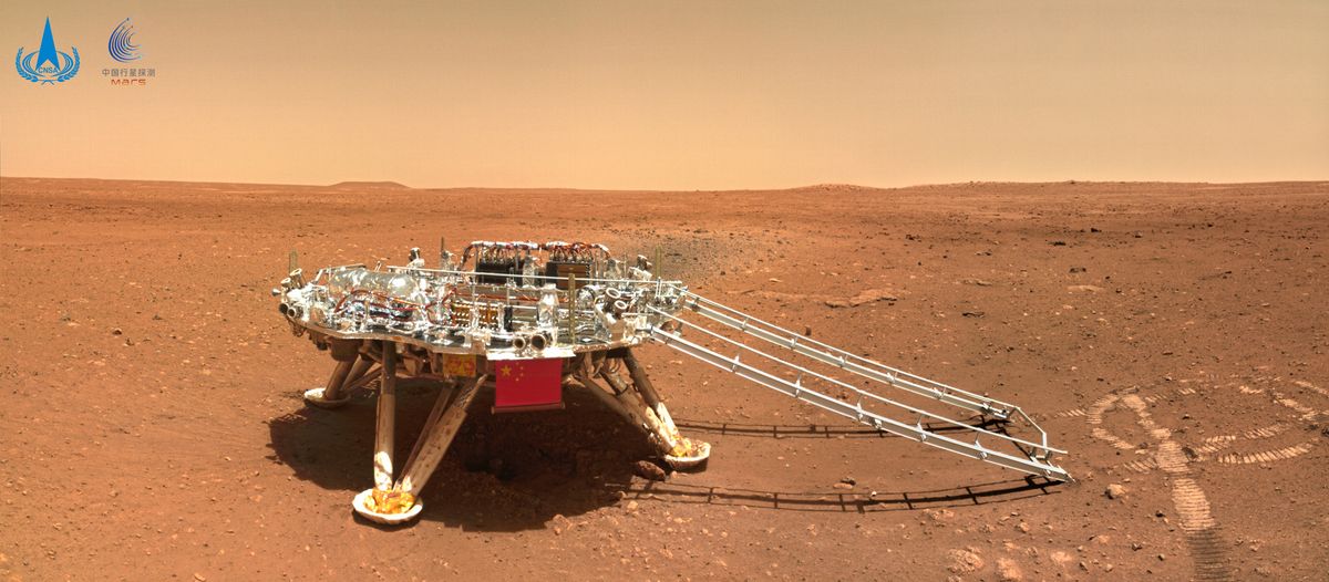 China's Mars rover Zhurong just snapped an epic self-portrait on the ...