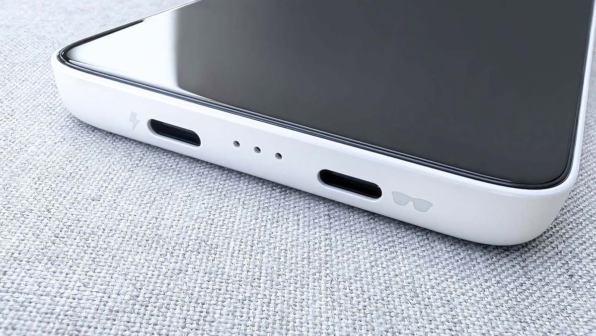 XREAL Beam Pro review: This tiny spatial computer lets me bring my 2D ...