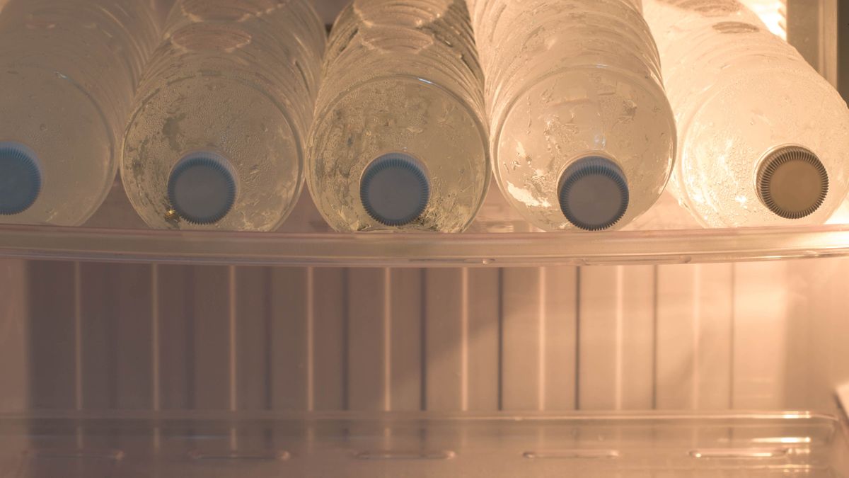 How to make a DIY air conditioner to beat the heat — 3 easy steps | Tom ...