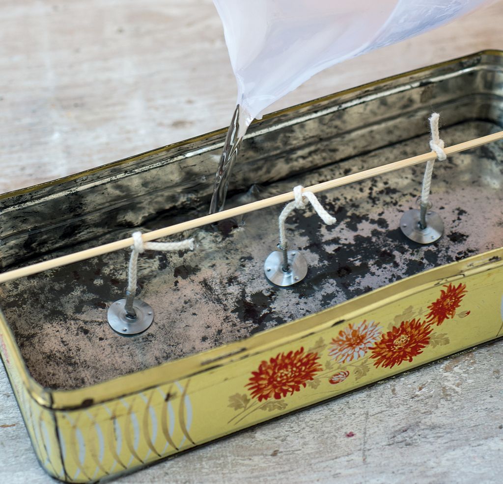 Homemade candles: how to turn your tins into gorgeous decorations ...