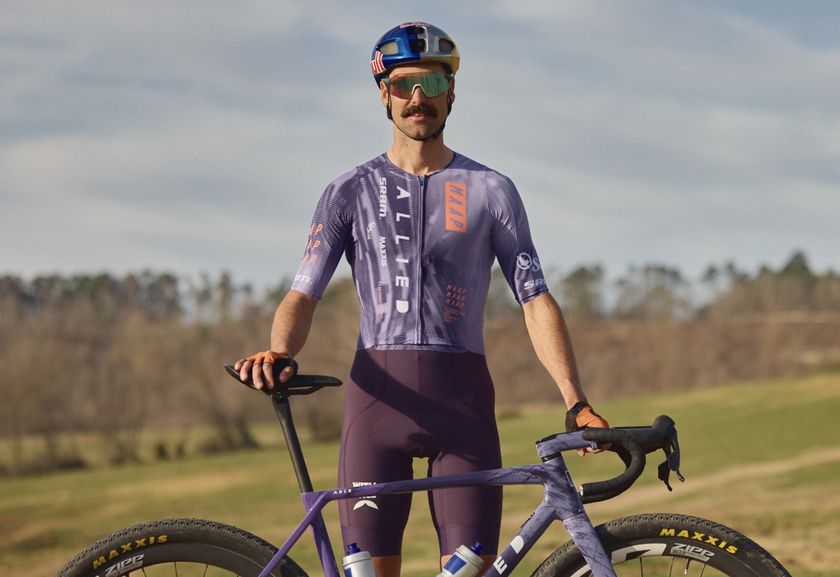 Cycling first aid kit: A list of contents to treat your cycling road ...