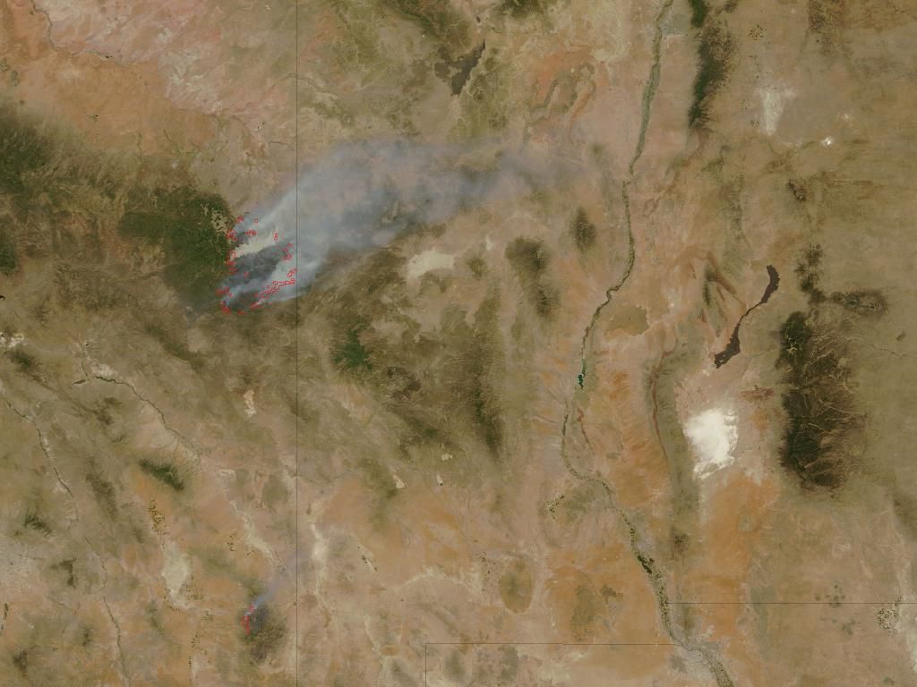 NASA Photos: Raging Arizona Wildfires Seen From Space | Space