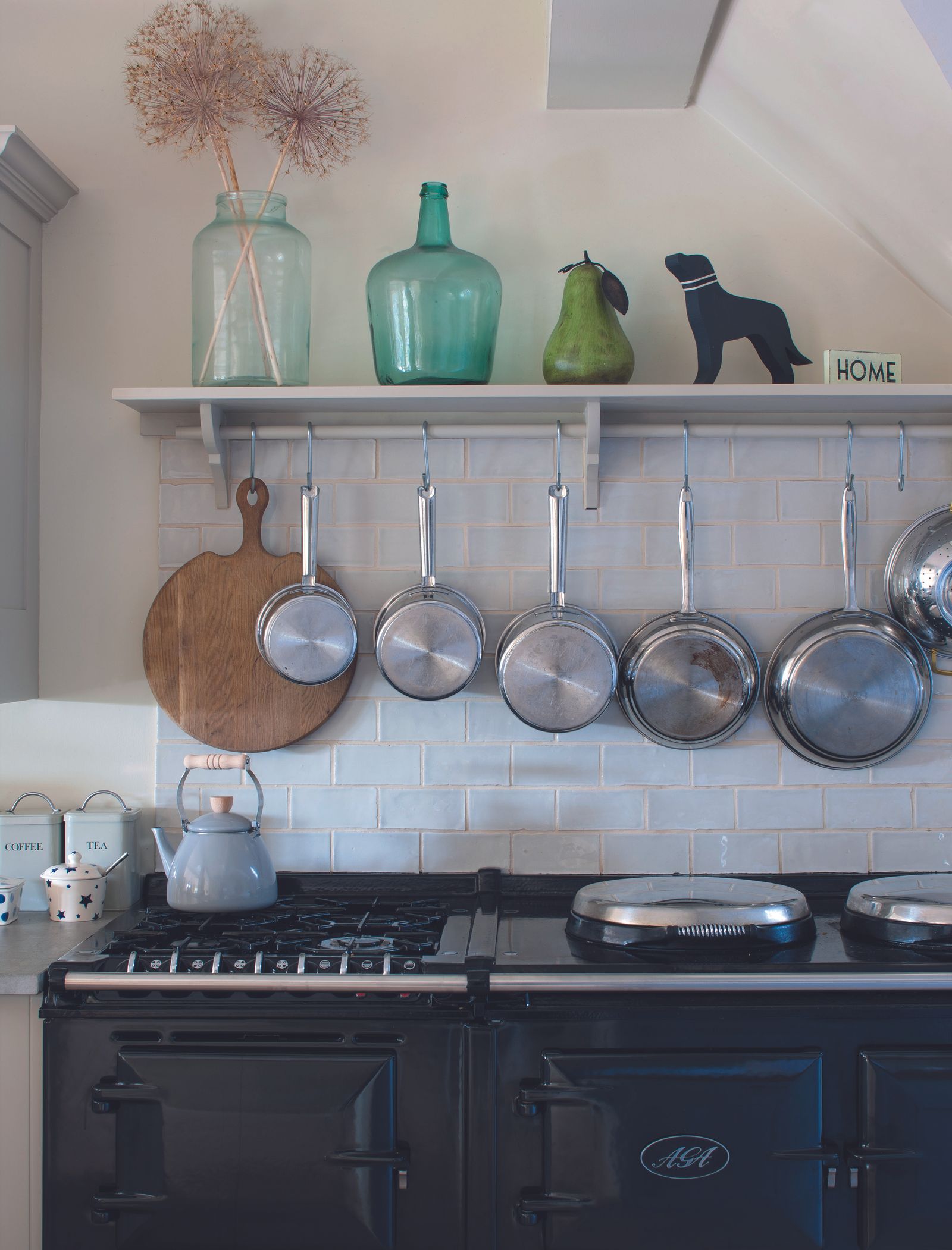 Boiling water tap vs kettle: which uses less energy and money | Ideal Home