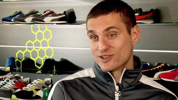 Nemanja Vidic: Pass under pressure | FourFourTwo