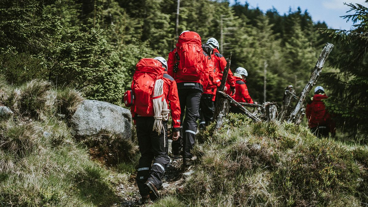 What do mountain rescue team members wear on operations? | Advnture
