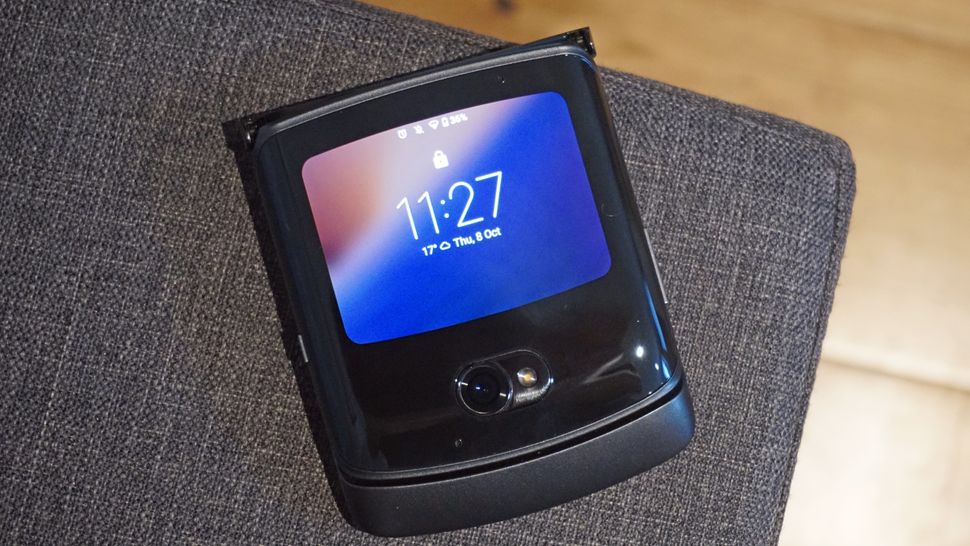 Motorola Razr 2020 review: slight tweaks to the foldable formula ...