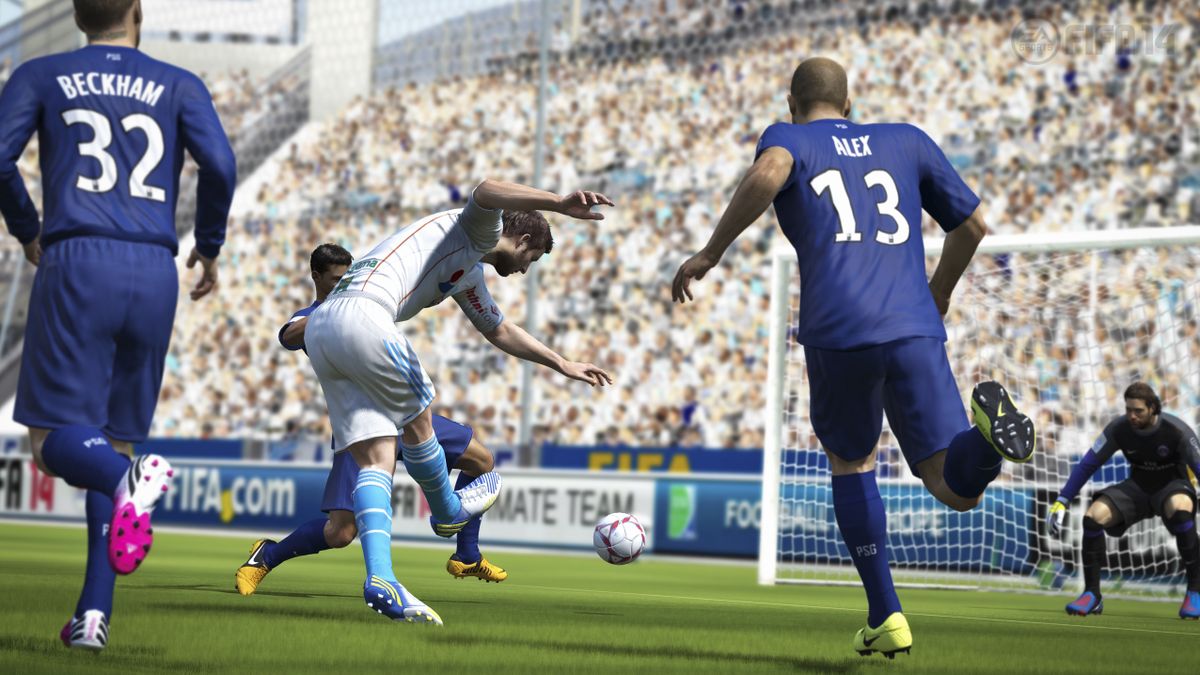 FIFA 14 sets itself for some amazing shots at goal | TechRadar
