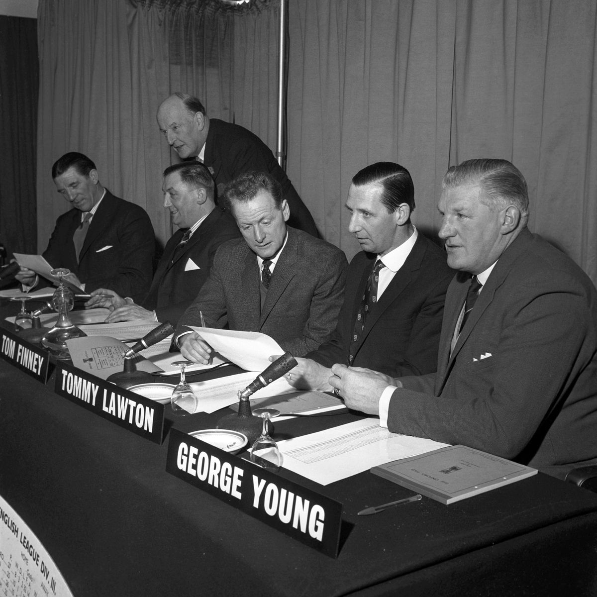 How the ‘Big Freeze’ decimated the football calendar during the 1962-63 ...