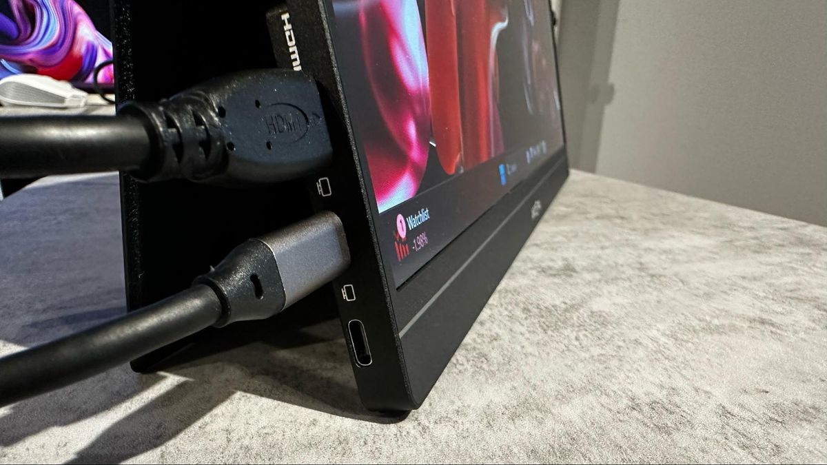 Arzopa G1 Game Portable Monitor Review: 144 Hz Gaming Value | Tom's ...