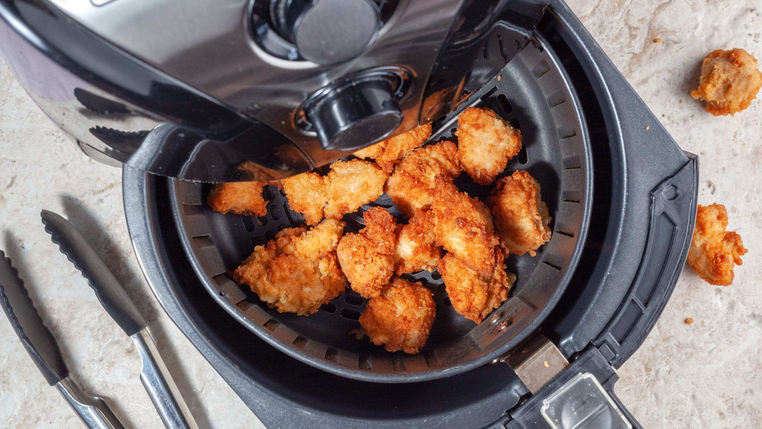 A new study just revealed a surprising benefit of air frying over other ...