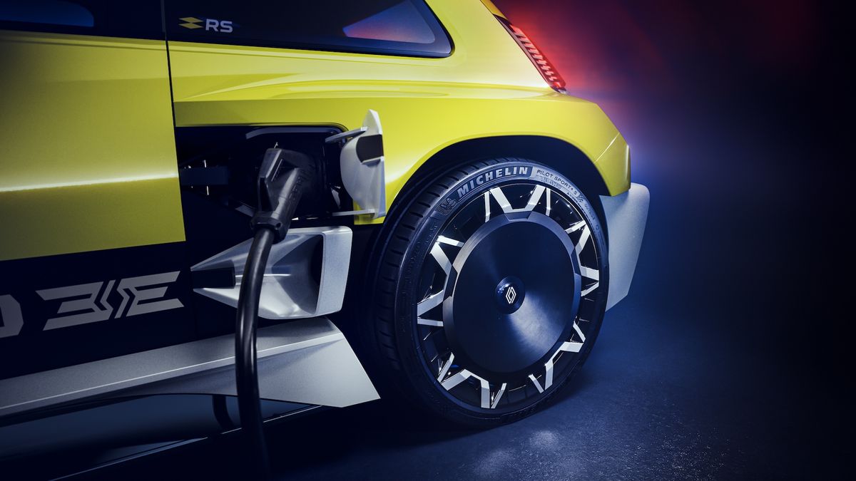 Renault unveils its wildest EV to date and it comes with in-wheel ...