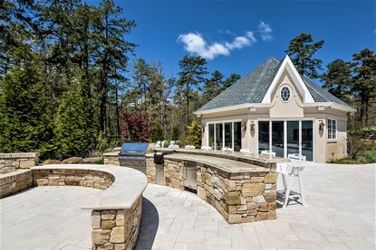 6 homes for outdoor entertaining | The Week