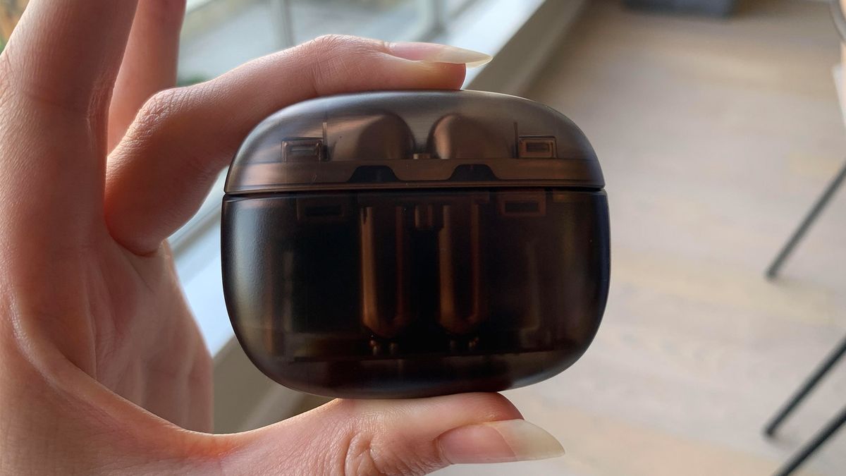 I tried Creative Labs’ next gen solid-state driver earbuds and they ...