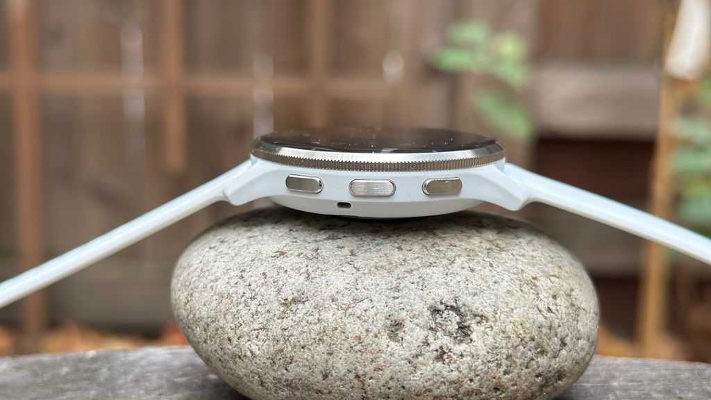 Garmin Venu 4 vs. Venu 3: Garmin's best all-around watch got even ...