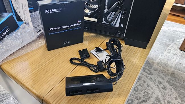 Hands-On: Lian Li's LCD Screen fans turn heads and are surprisingly ...