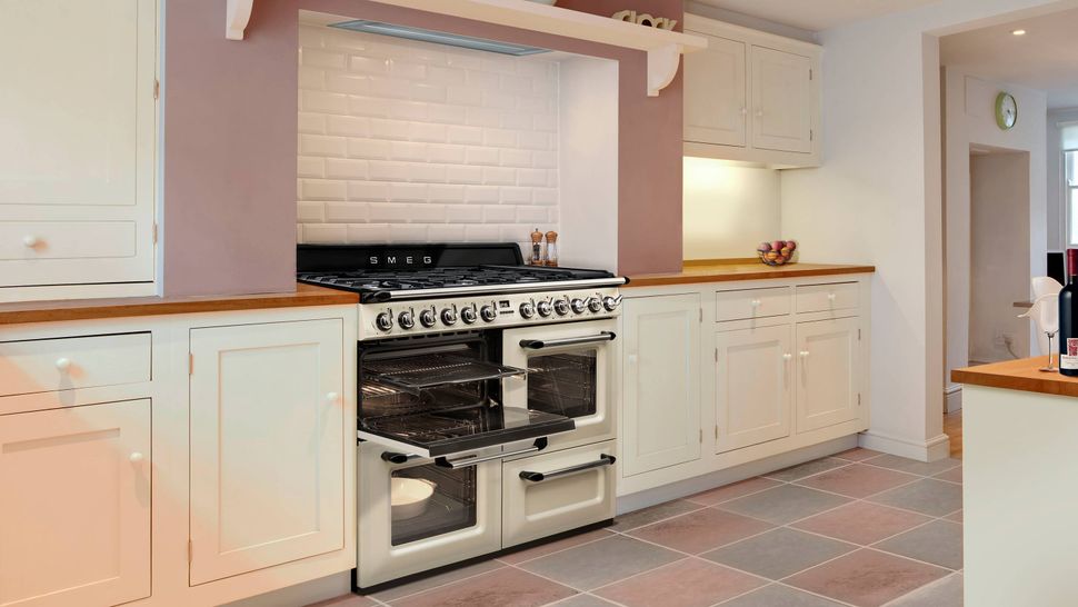 Types of cooker: Choosing the right model for your kitchen | Homebuilding