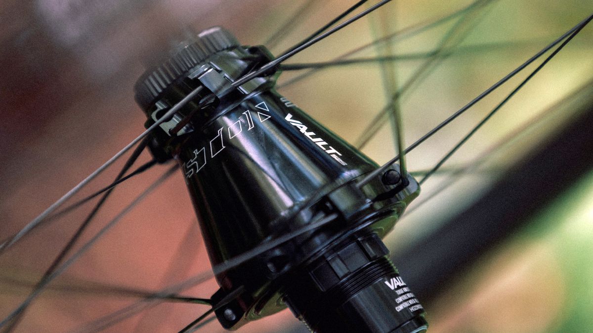 Easton's new EC90 ALX gravel race wheels bring aero benefits to its AX ...