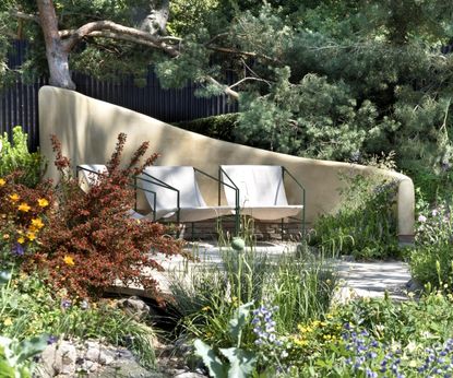 11 beautiful ideas for awkward-shaped gardens | Homes and Gardens