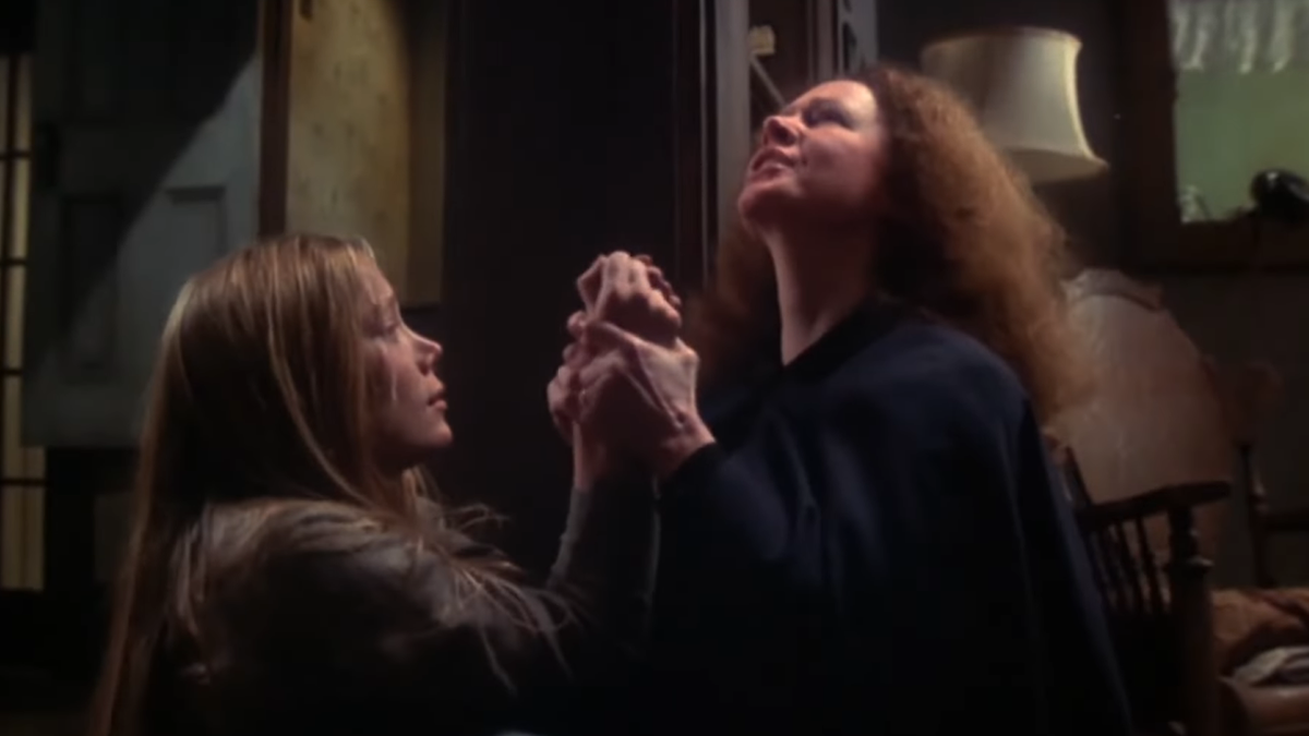 I Rewatched Carrie With My Religious Mother, And We Had Some Valuable ...