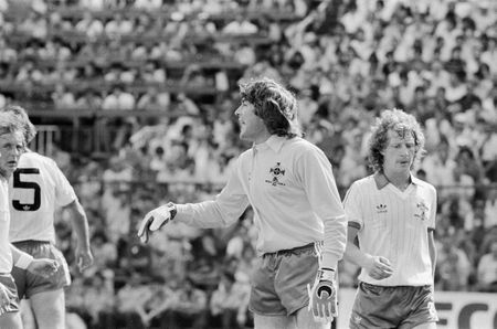 The best goalkeepers ever | FourFourTwo